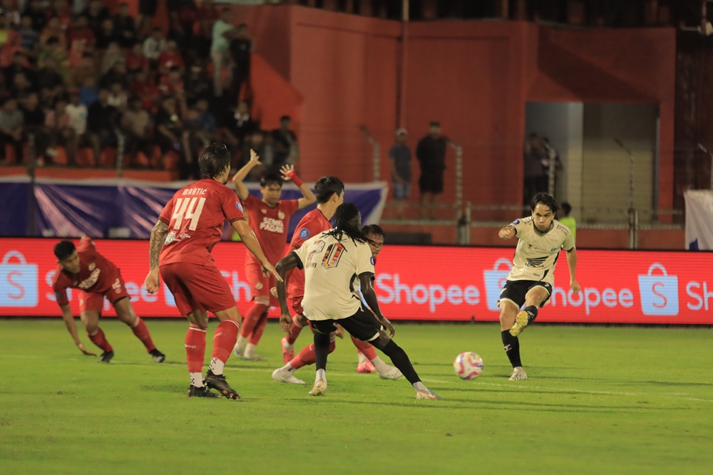 Link Live Streaming PSM Makassar vs Semen Padang di Liga 1 Sore Ini ...