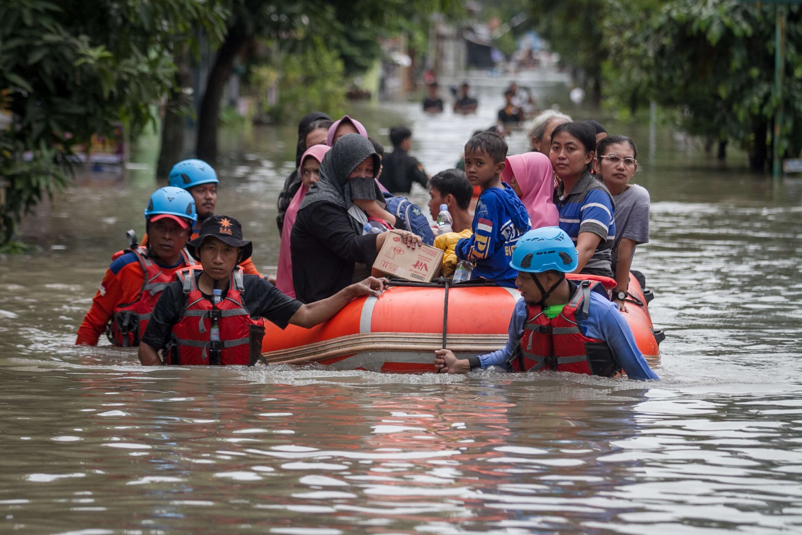 Peringatan Dini Cuaca Ekstrem di Sulsel 22-28 April 2025, Waspada Banjir-Longsor | keidenesia.tv